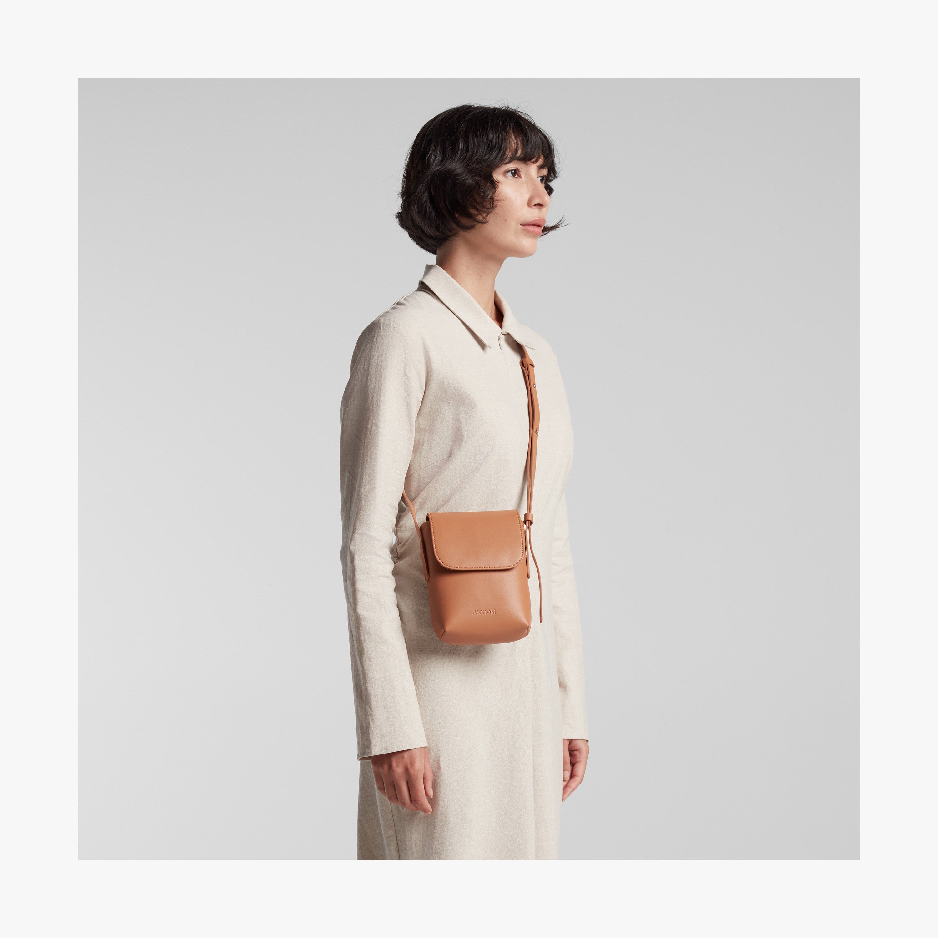 Metro Mini Crossbody, Vegan Leather Shoulder Bag | Monos UK Luggage ...