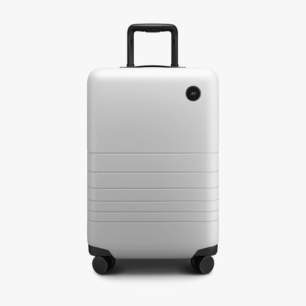 Blue Haze Luggage Sale – Save 10% on Carry-On & Check-In Sets | Monos